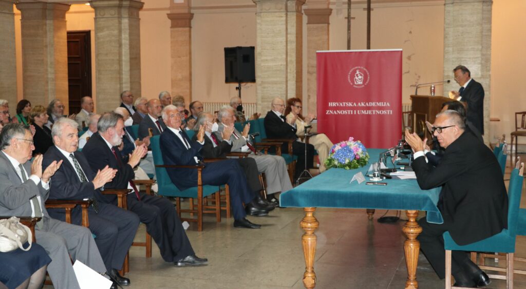 Prof. dr. sc. Mario Brdar izabran za redovitog člana Hrvatske akademije ...