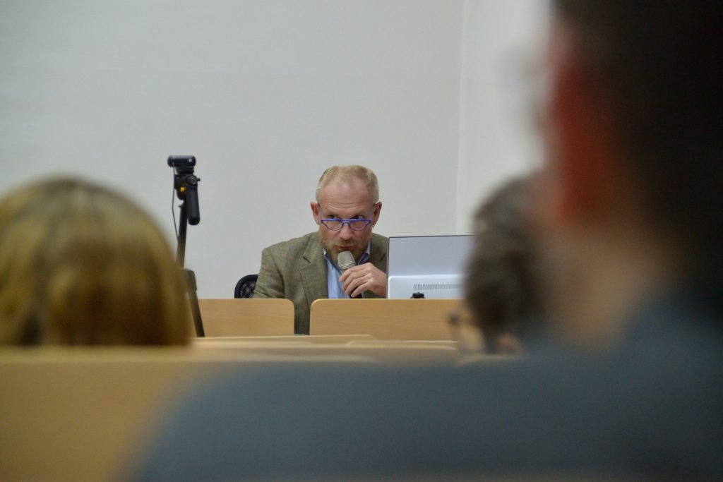 Povjesničar Željko Dugac održao predavanje o radu Andrije Štampara ...