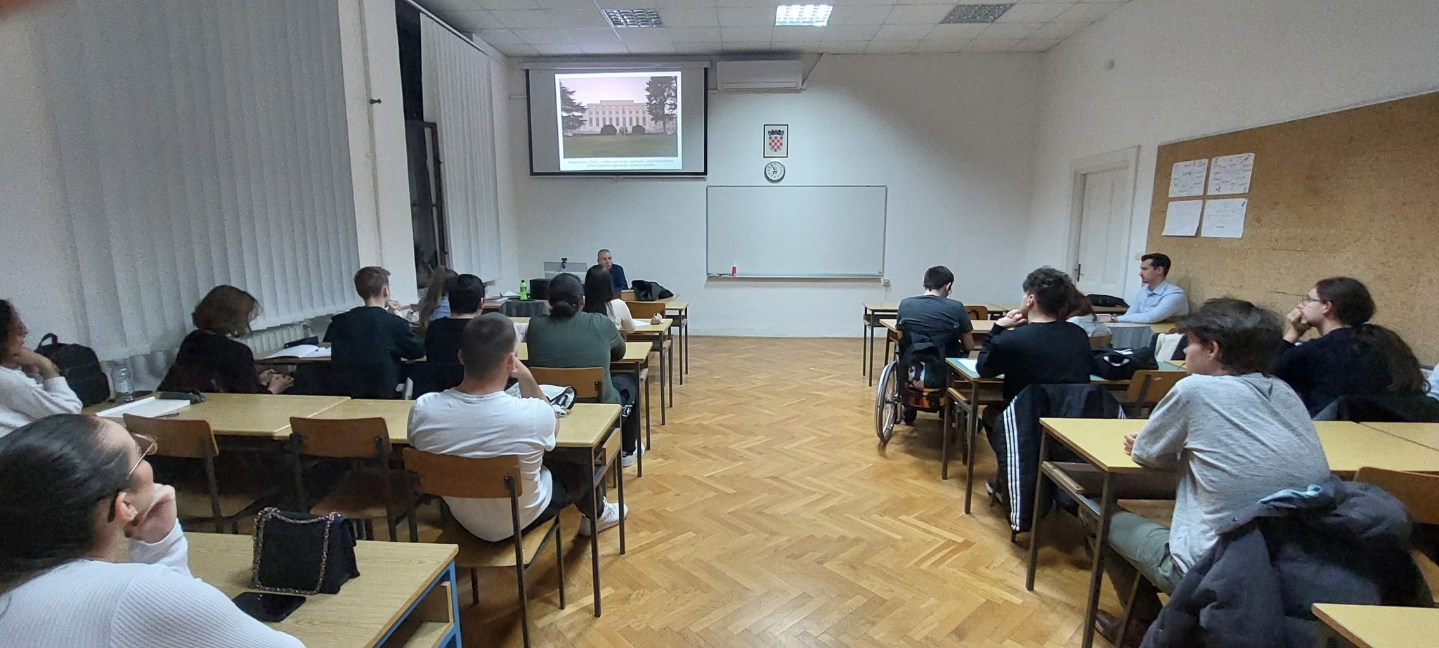 Predavanja doc. dr. sc. Saše Dodevskog s Instituta za povijest ...